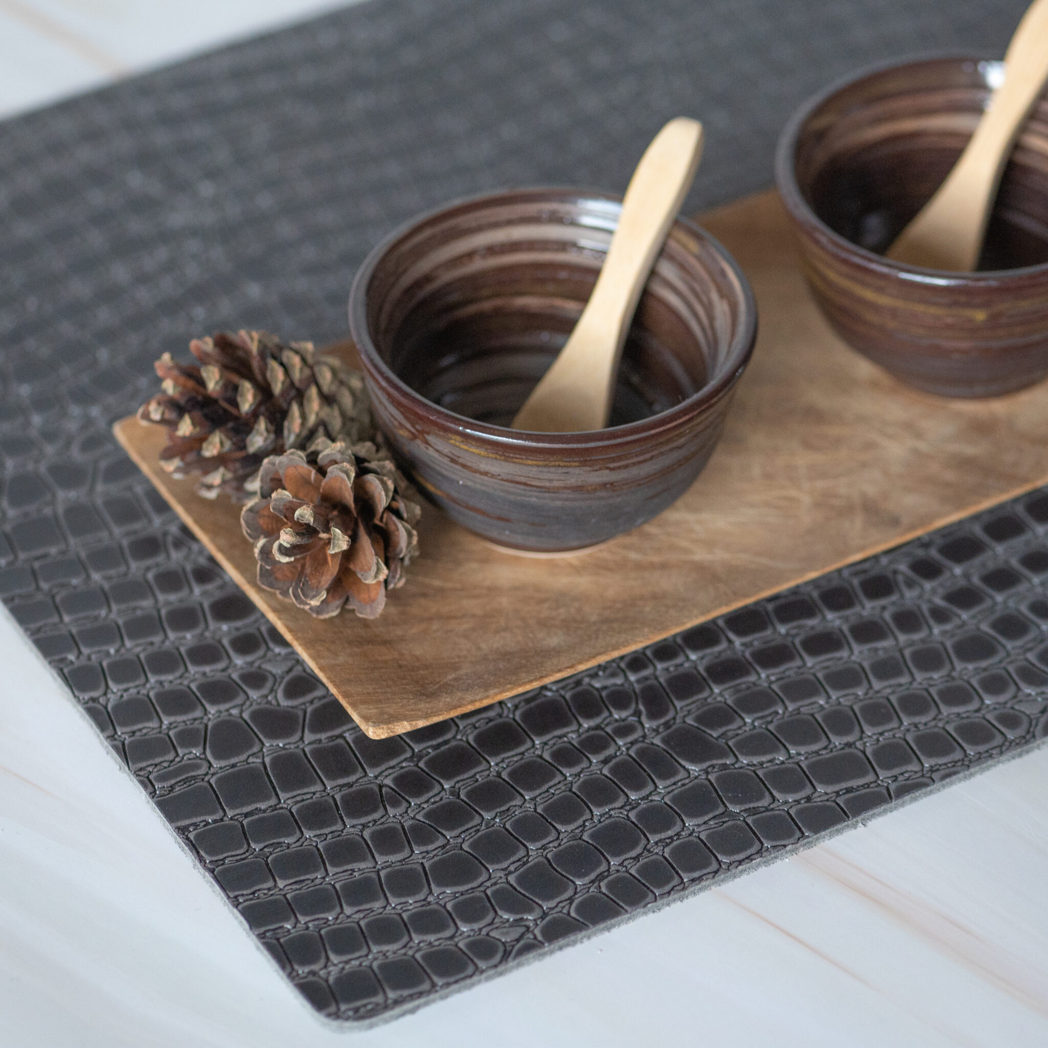 Snake Dark Grey - Rechthoek Placemats Slangen Print Antraciet (Set ...